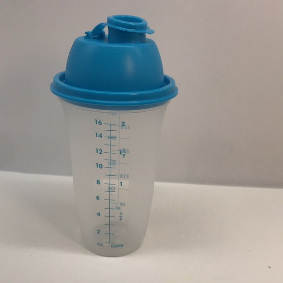 Tupperware | Kitchen | Tupperware Quick Shaker Blue Color | Poshmark